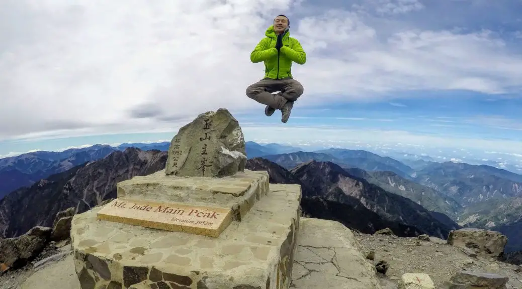 How to Hike Jade Mountain in One Day