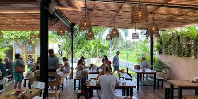8 Amazing Cafes in Canggu, Bali: Where to Work, Relax and Unwind