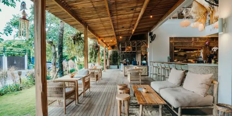 8 Amazing Cafes in Canggu, Bali: Where to Work, Relax and Unwind
