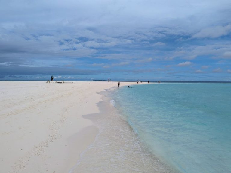 A Memorable 1 Week Maldives Itinerary on the Local Islands