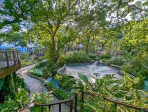 What to Do on a Short Stopover in Male, Maldives